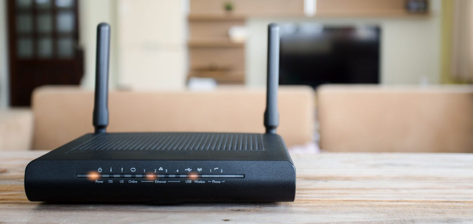 Los pasos para conectar un router neutro y tirar a la basura el de la ...