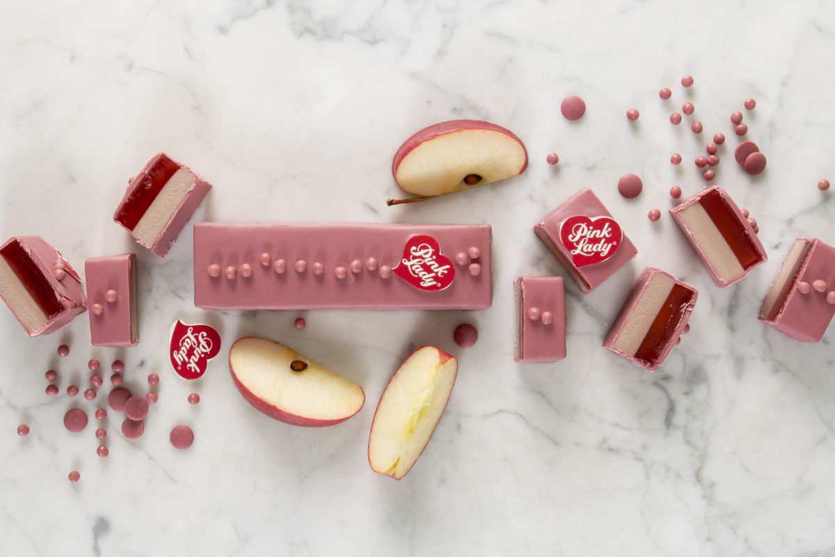 Llega el turrón rosa hecho con manzanas Pink Lady
