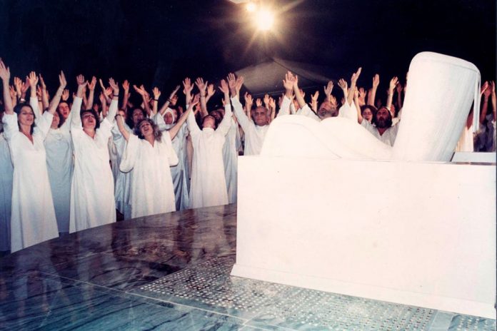 Qué es una secta y cuales son sus caracteristicas mas relevantes