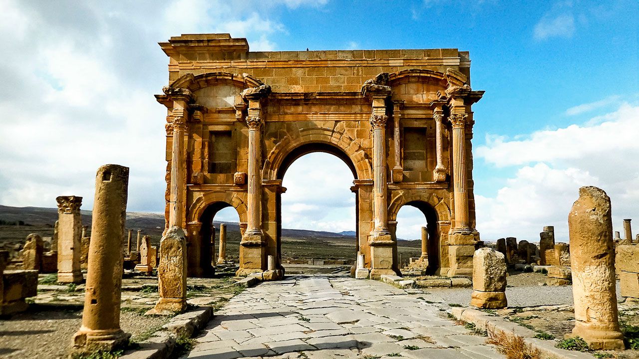 Qué es la romanización y cómo ha influido en la cultura