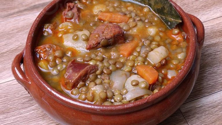 Lentejas: cómo hacer (fácil) la receta tradicional para gozarlo este ...