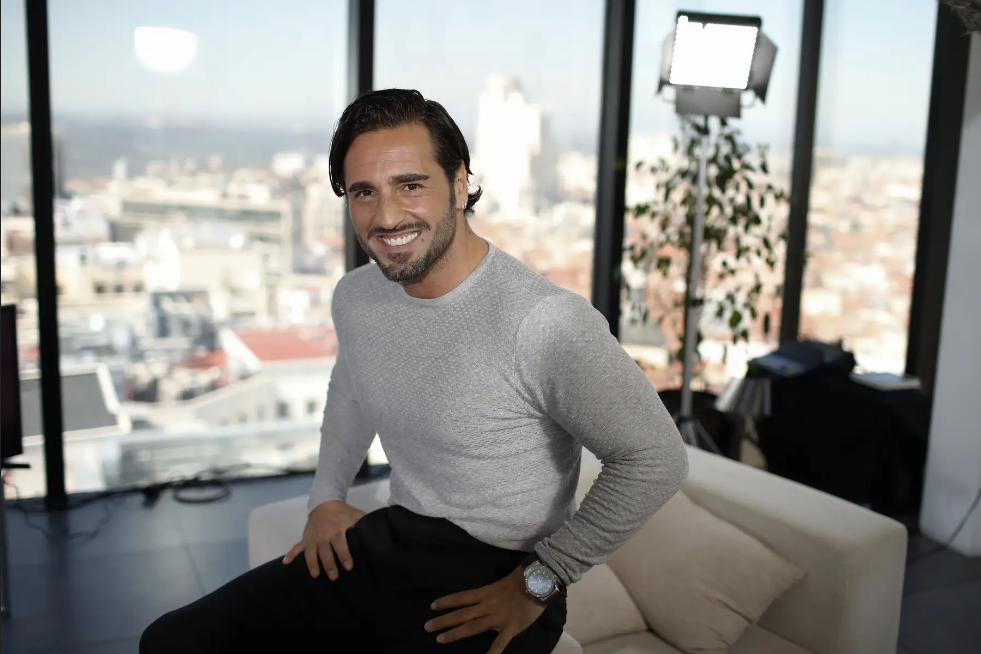 David Bustamante presenta su álbum "Veinte años y un destino"