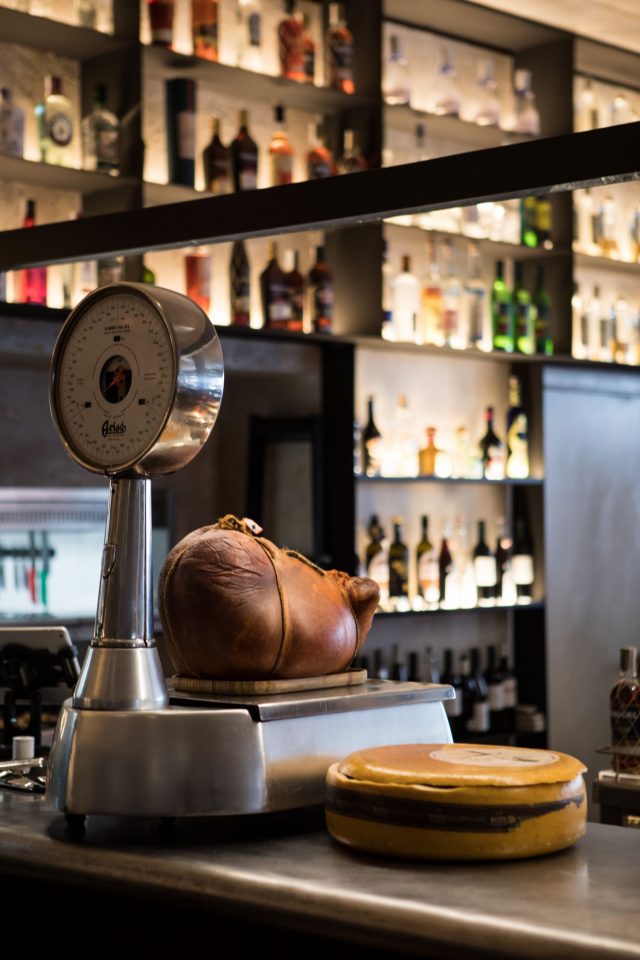 Bar Trafalgar: el (nuevo) bar madrileño del que aspira a convertirse en ...