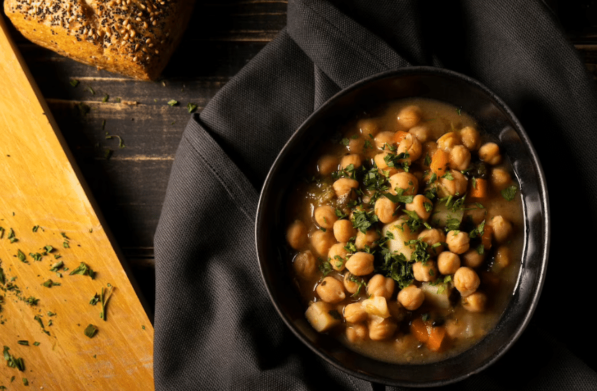 El potaje con bacalao de Robin Food al que no podrás resistirte
