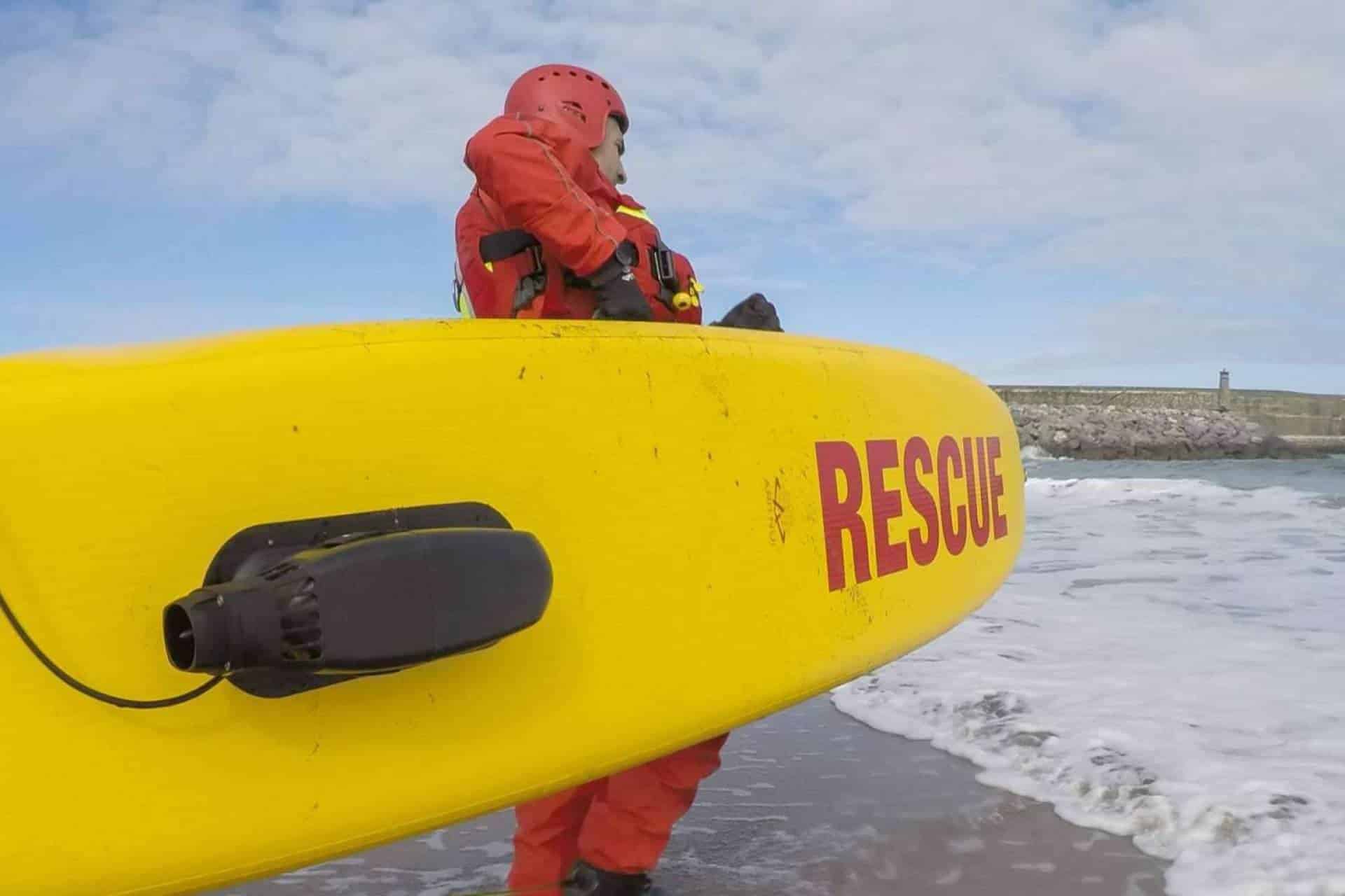 Propulsión eléctrica acuática para kayak o paddle surf