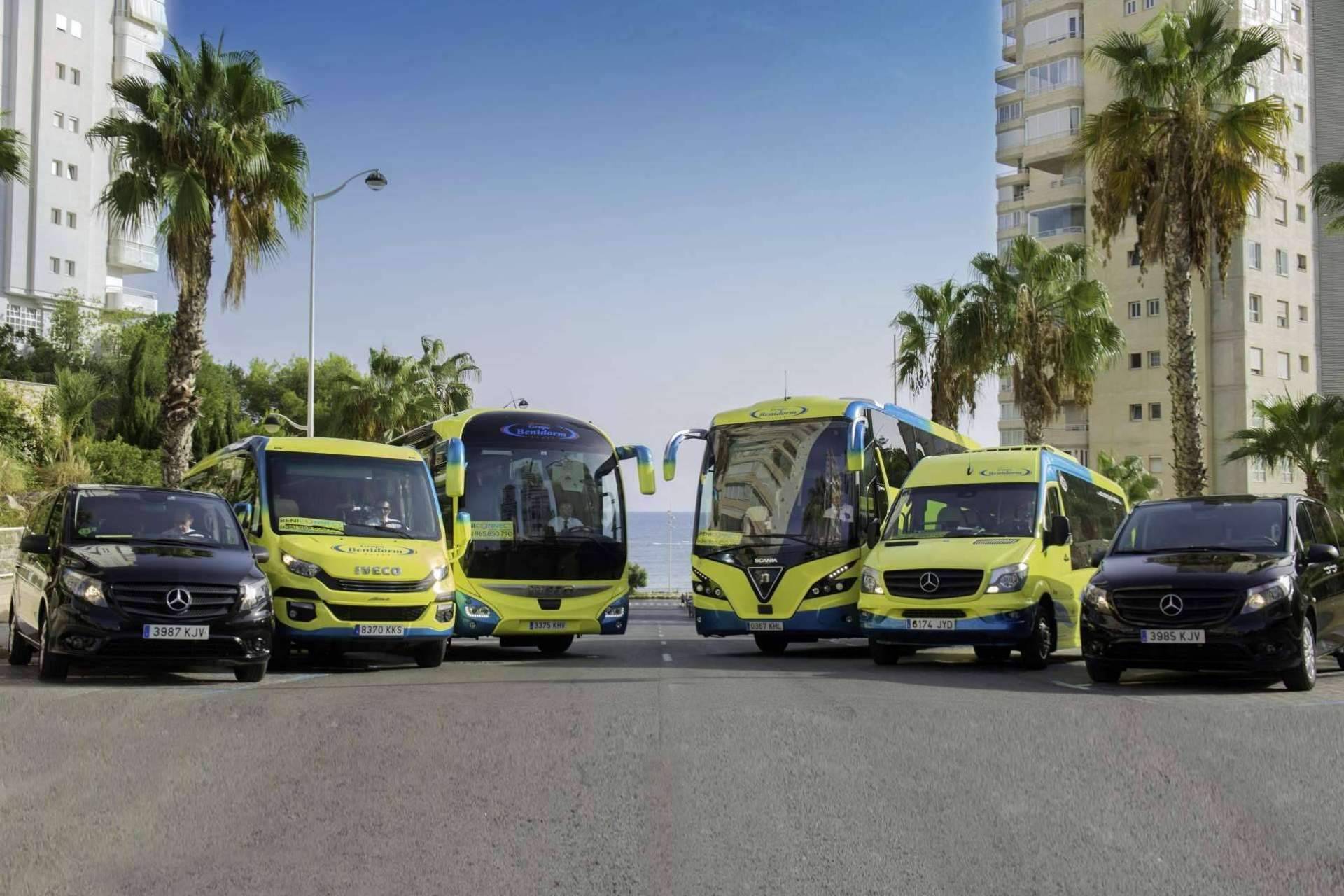 Servicios de transporte de alta calidad y precios competitivos en la Costa Blanca de España con ...