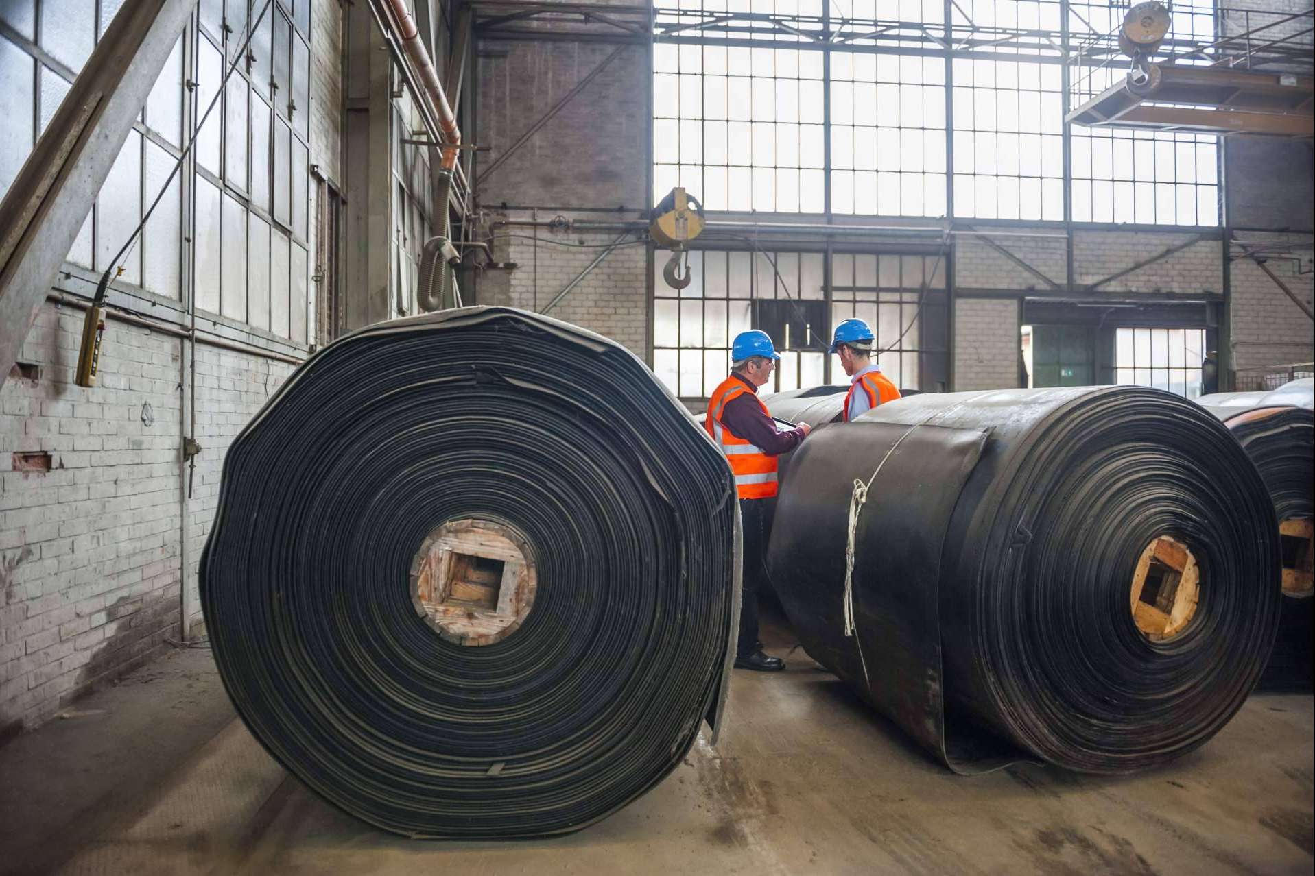 Fabricación y suministro directo de piezas de caucho, con MCE Mezclas ...