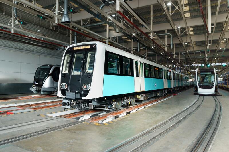 CAF logra una ampliación del contrato para el suministro de 11 trenes ...