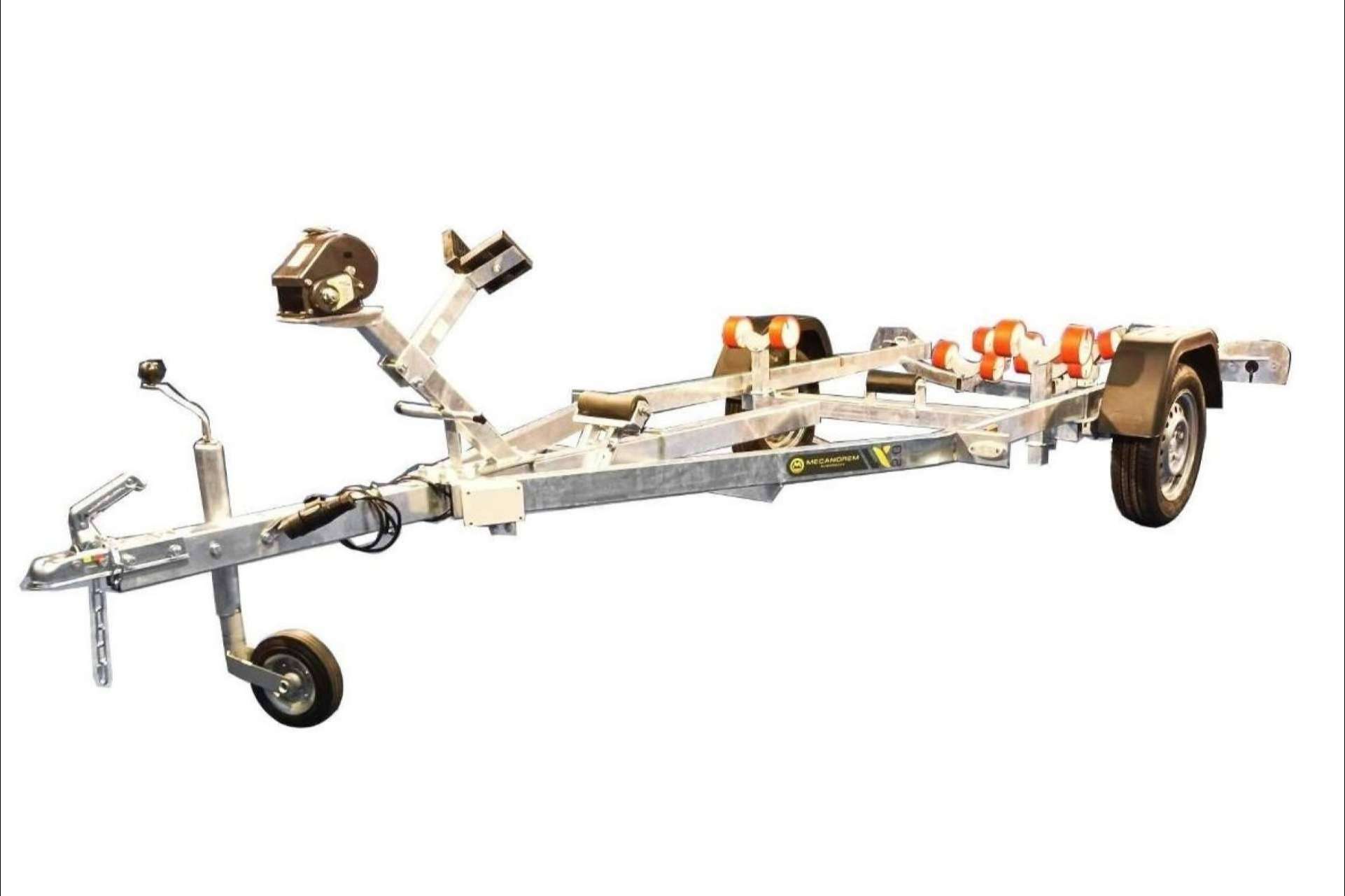 ¿Dónde conseguir un remolque Mecanorem económico? Busco Remolque
