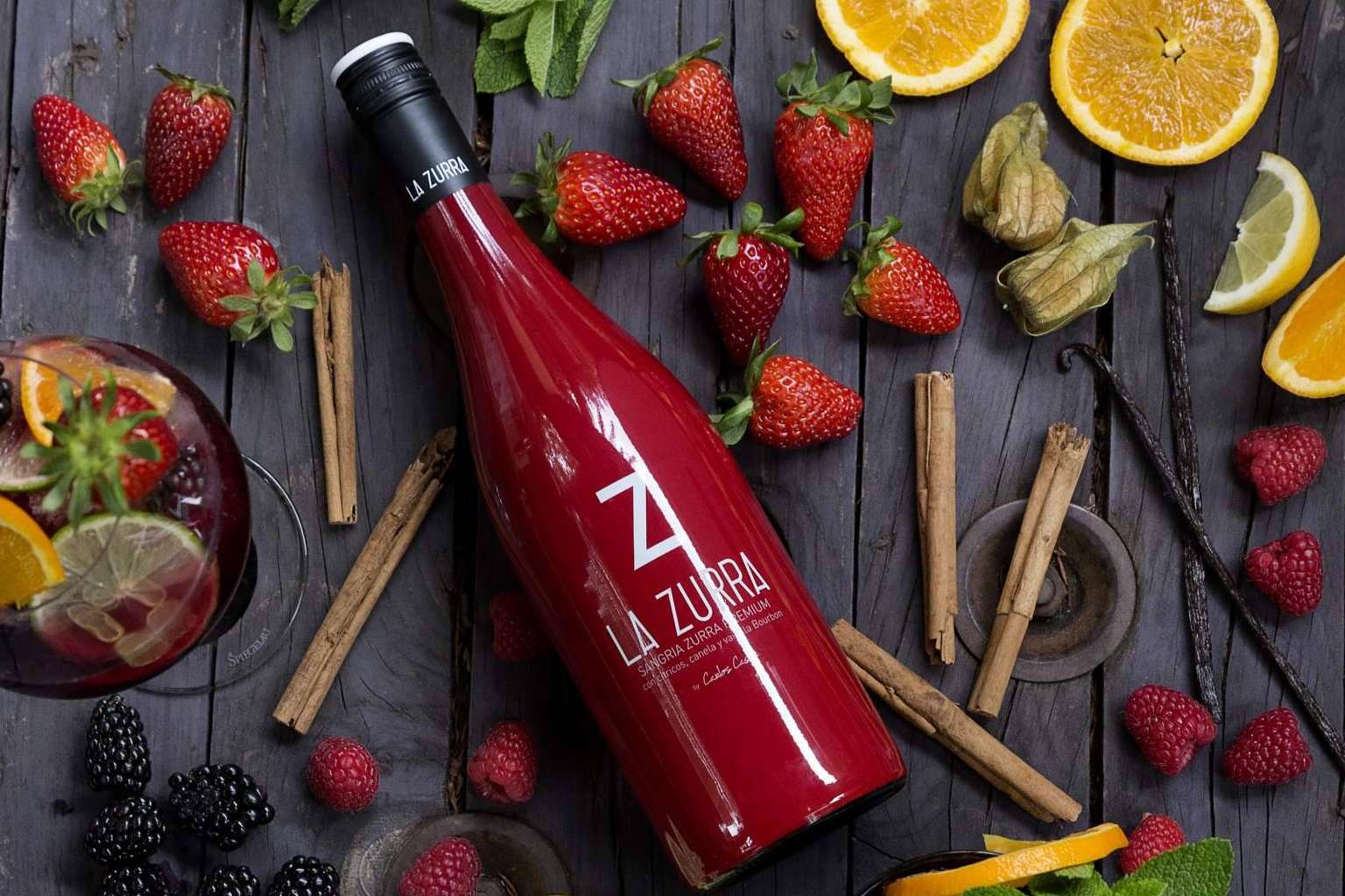 La Zurra es la sangría española premium elaborada de forma artesanal
