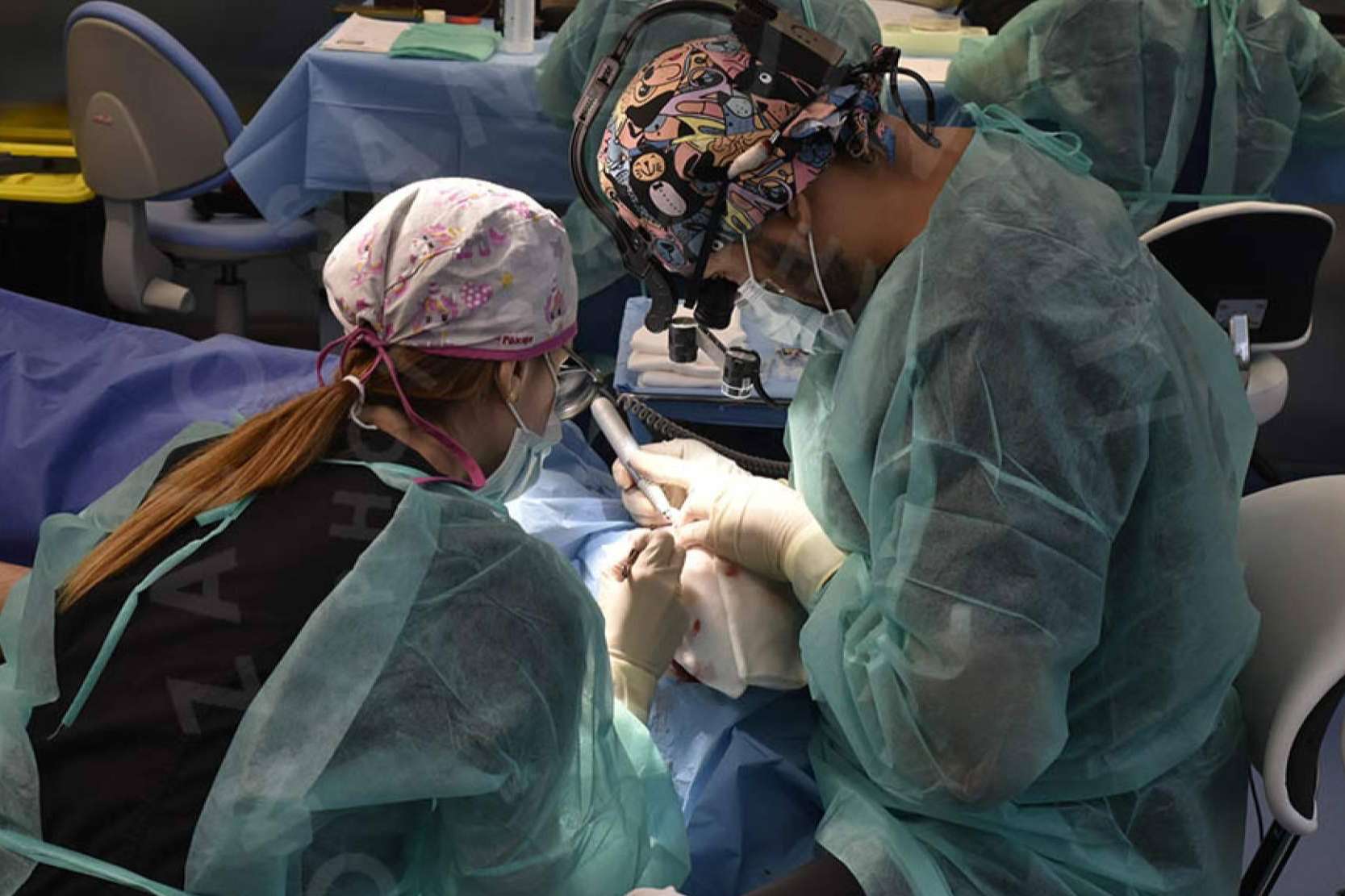 Injerto capilar en Barcelona con Dr. Chara