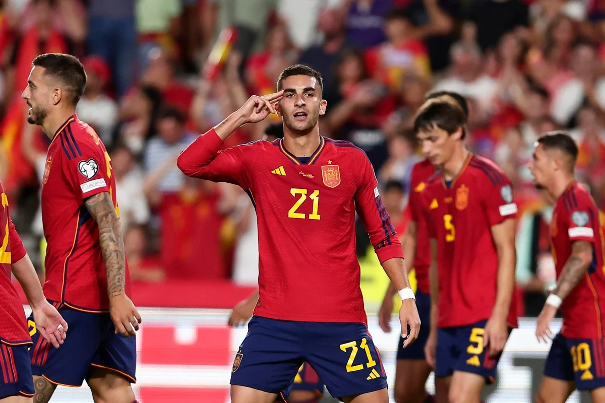 El imponente referente de Ferrán Torres para ser un “tiburón” a nivel ...