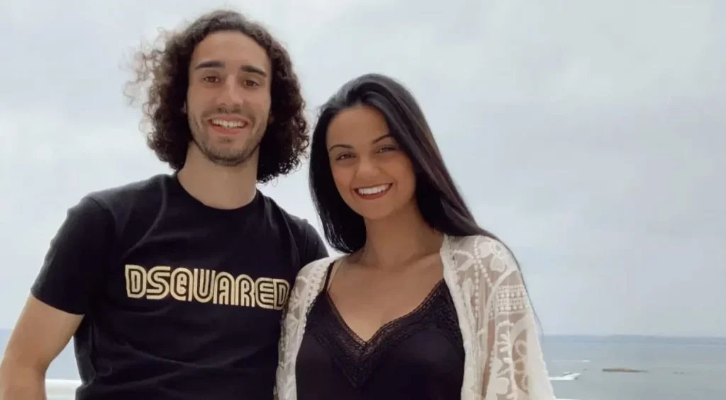 Claudia Rodríguez revienta Instagram tras el cambio de look de Cucurella