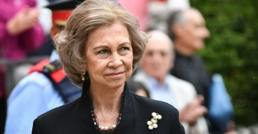 La prensa de Grecia no se calla sobre la reina Sofía y sus problemas ...